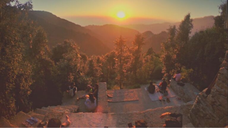 Cafes in Dharamkot and Naddi | Dharamshala | Insta Himachal
